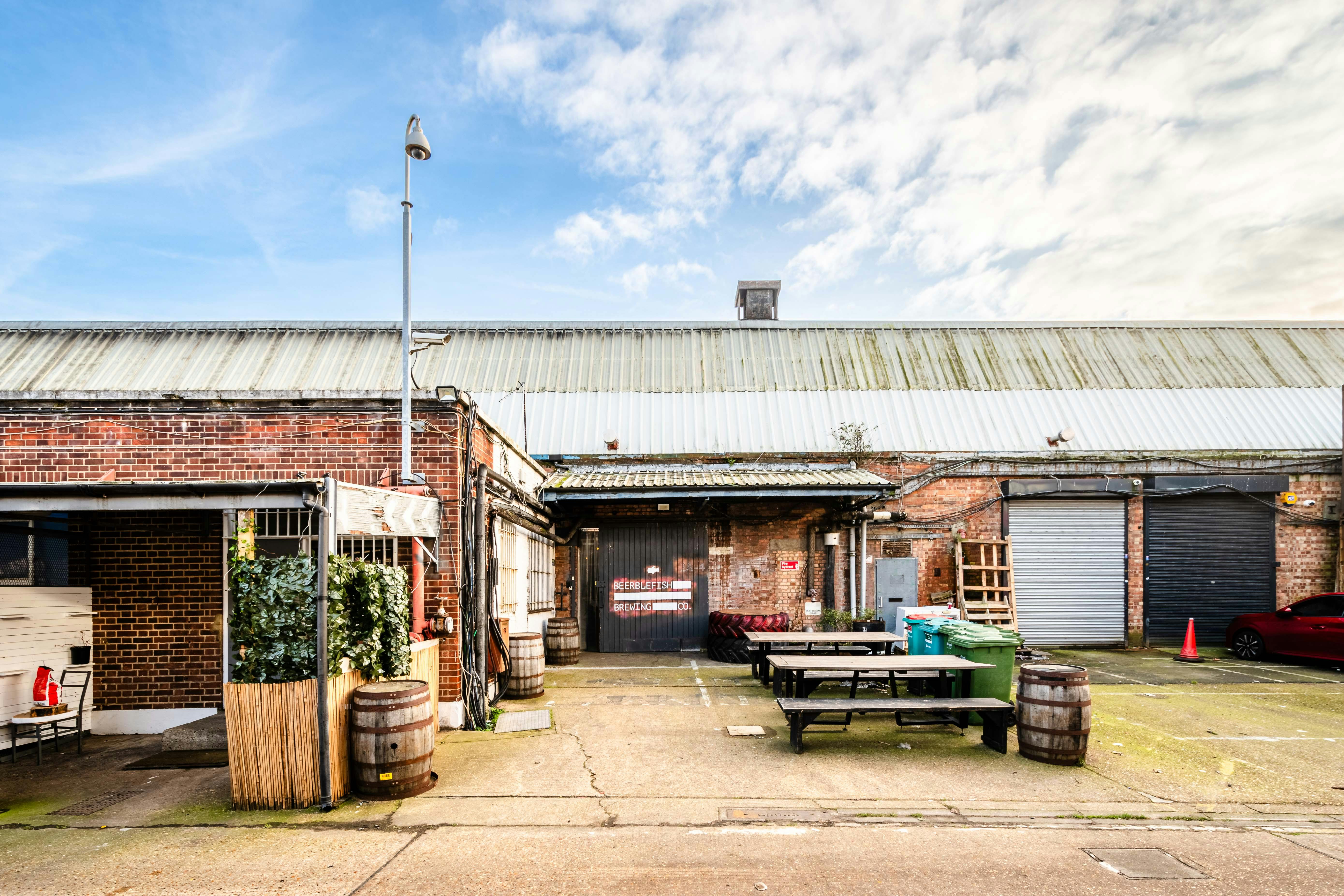 Commercial - Tarn & Tarn